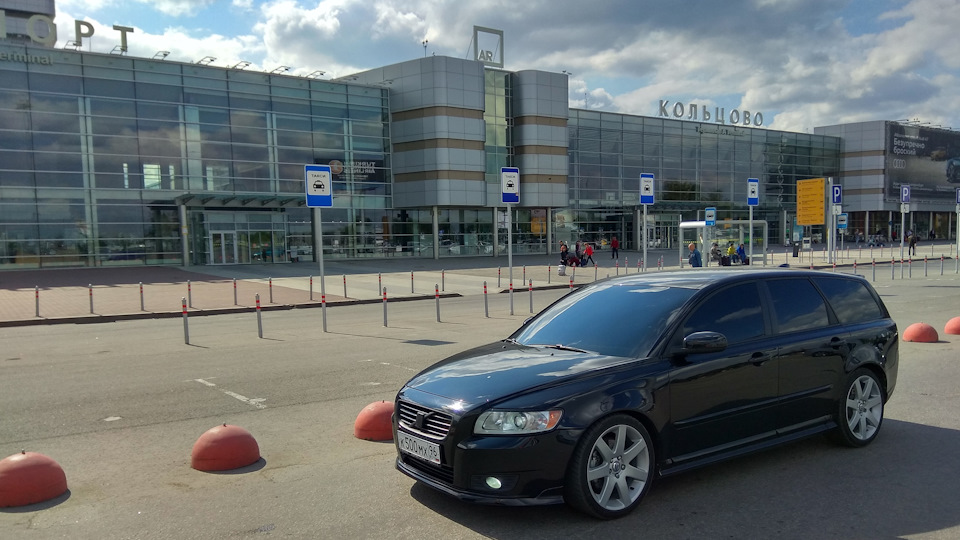 Volvo V50 2.4 бензиновый 2007 | Black Edition на DRIVE2