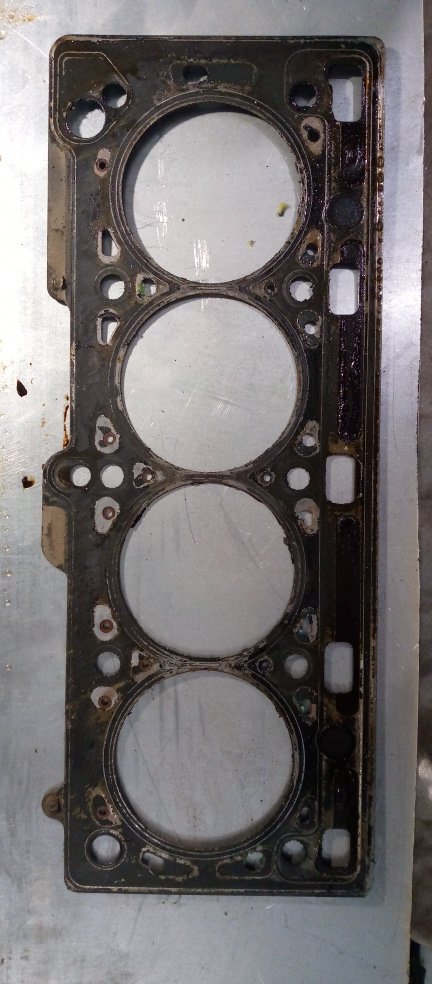 В продолжение сентября — Renault Logan (1G), 1,6 л, 2012 года ...