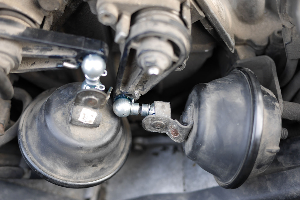 VAG 077198327A Тяги вакуумных груш системы впуска (ремонт) — Audi A8 ...