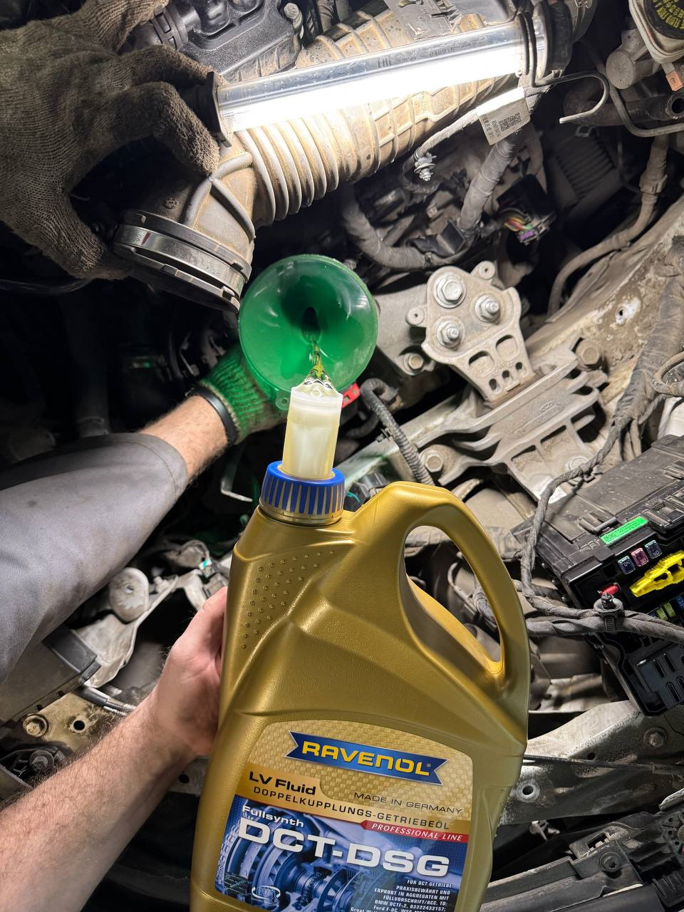 Плановая замена масла в РКПП 730DHB (7DCT300) и внеплановая замена ...