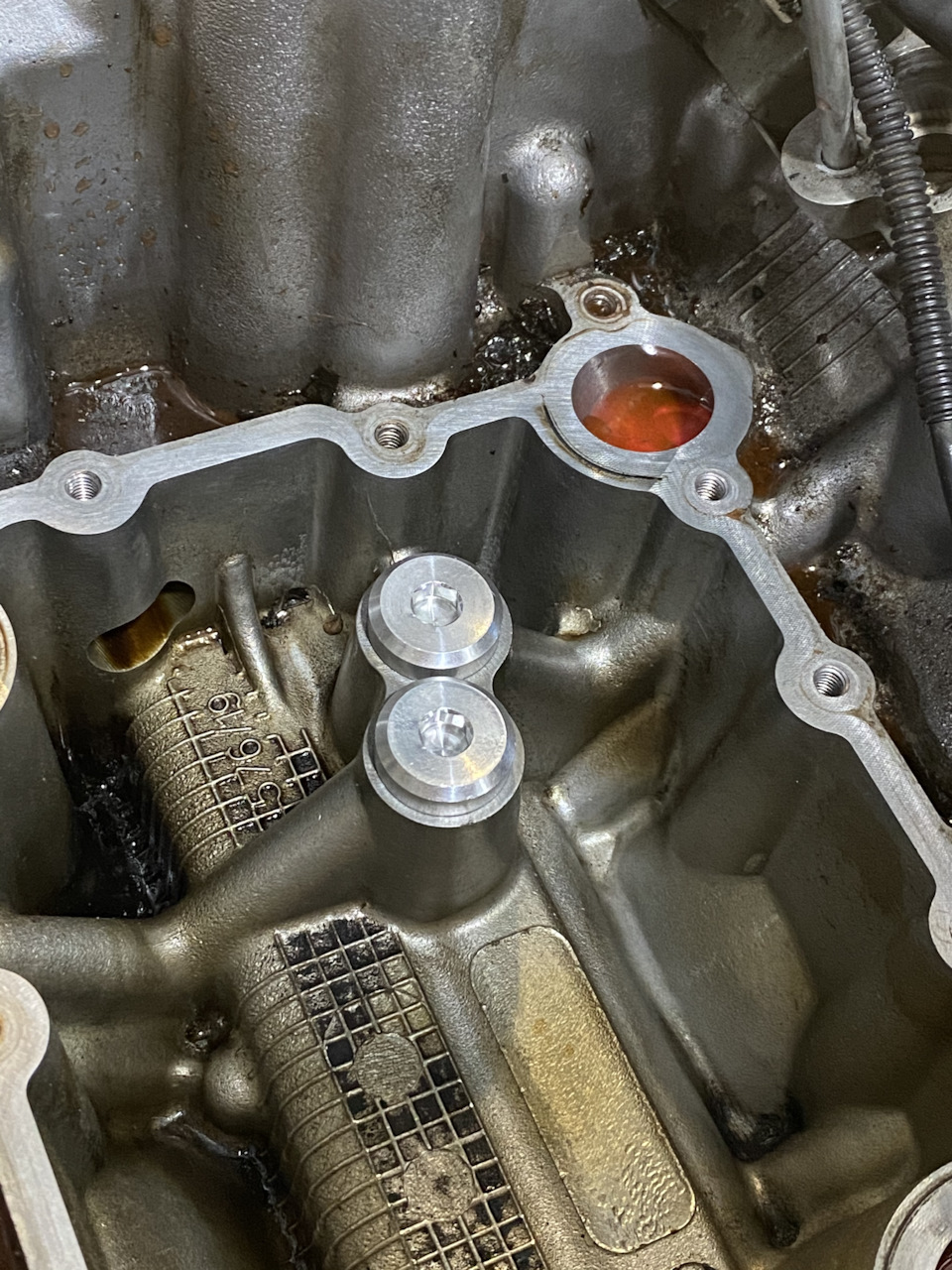 Замена маслоотделителя и даунпайпы — Audi A7 Sportback (1G), 3 л, 2012 ...