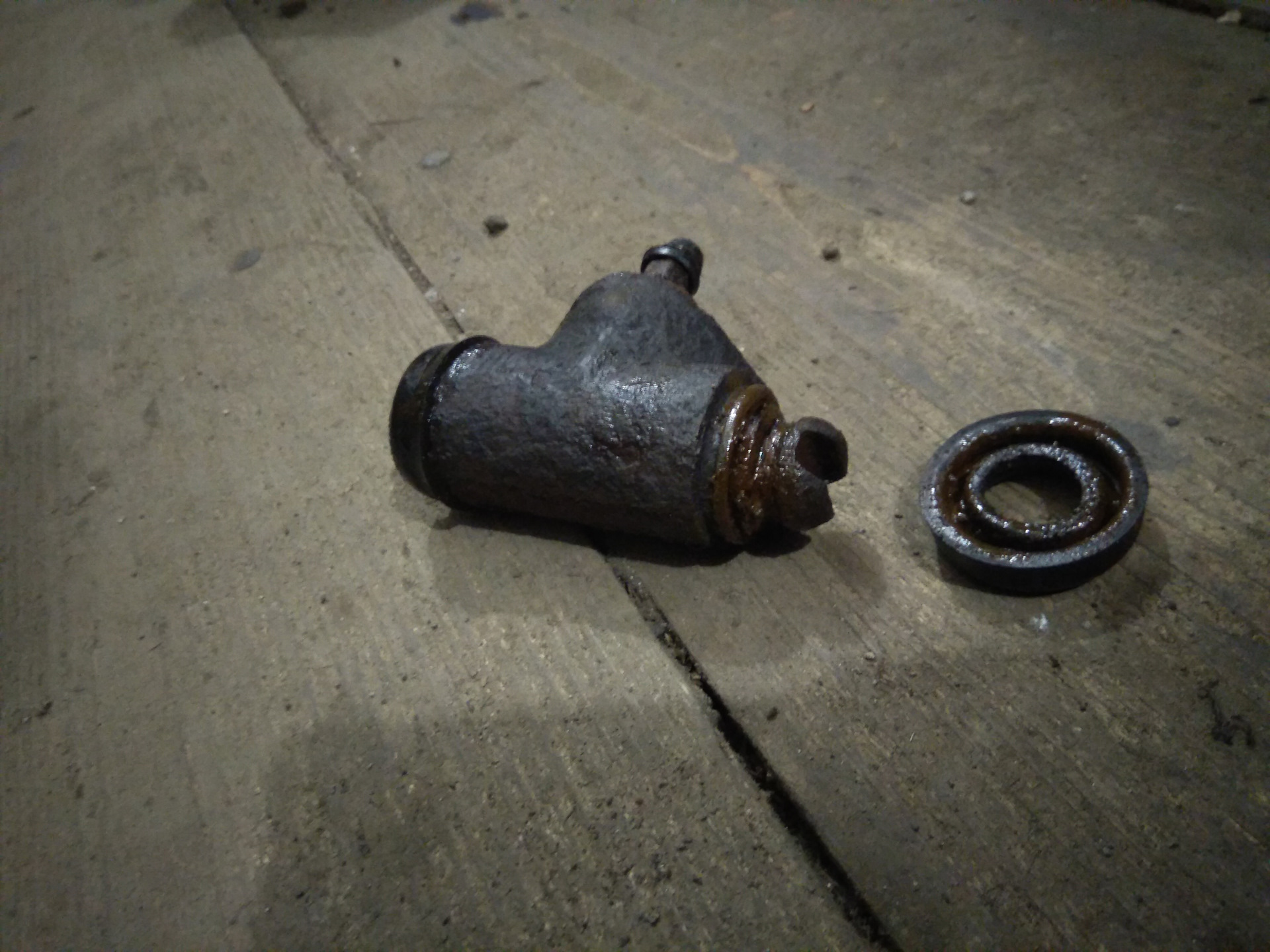 Тормоза и задний — Lada Приора седан, 1,6 л, 2012 года | своими руками ...