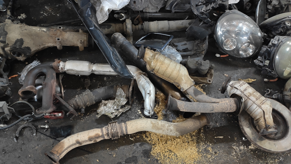 #3 Кастом выхлоп. Удаление катализаторов. Плохая идея. — Toyota Harrier ...