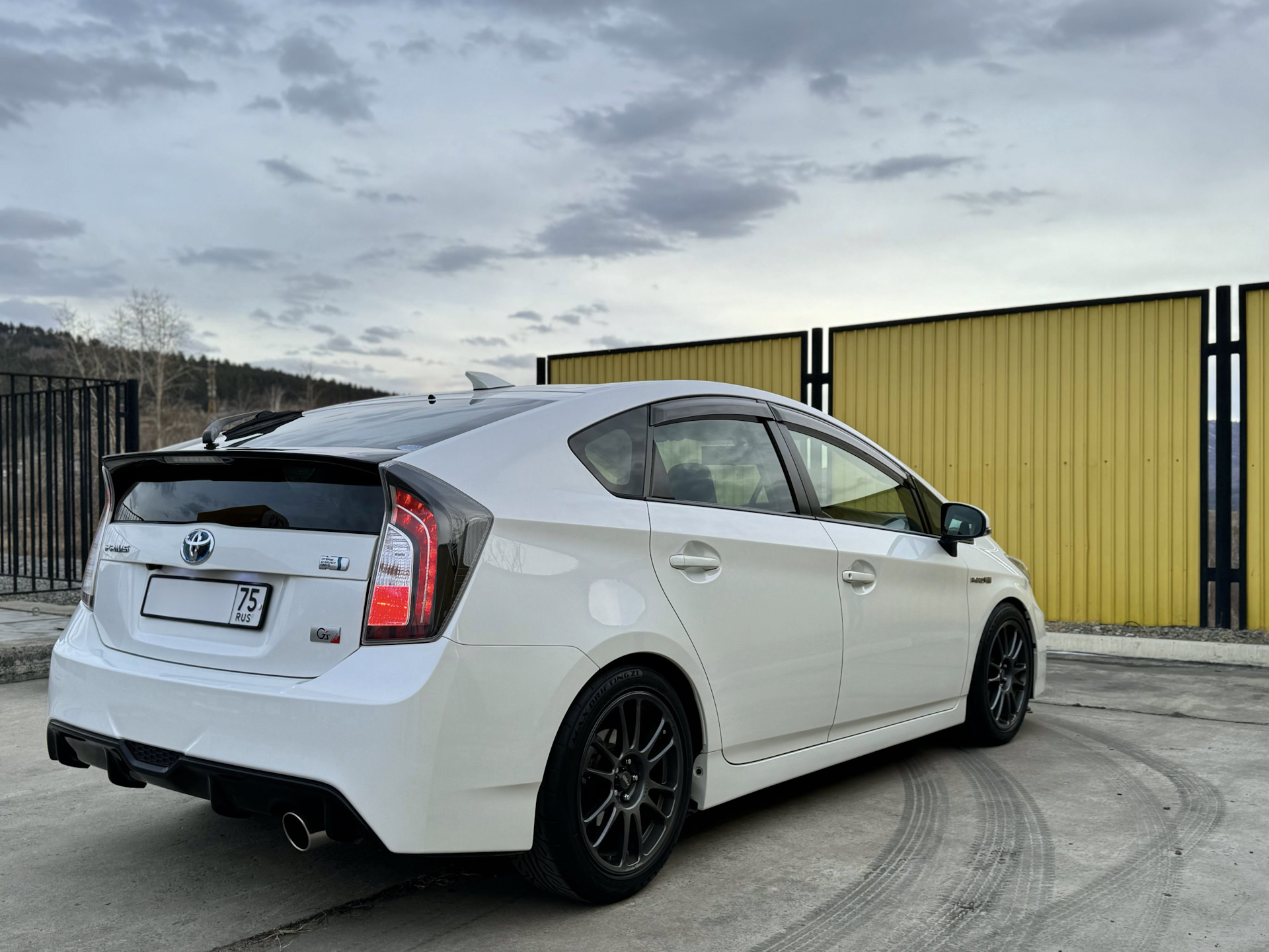 A-Tech Final Speed Gear-R — Toyota Prius (30), 1,8 л, 2013 года ...