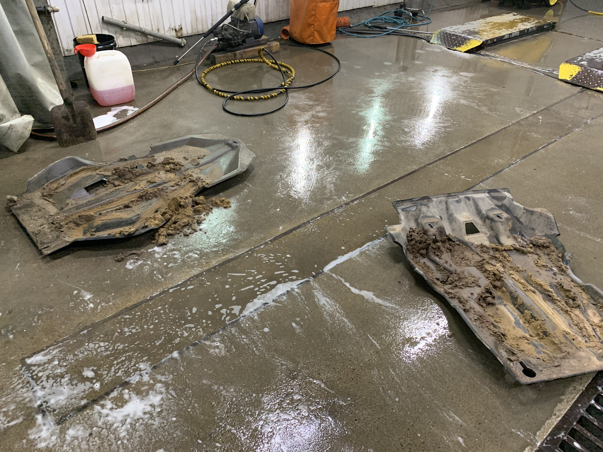 Пара BFGoodrich g-Force Winter2 — Ford Focus Hatchback II, 1,8 л, 2007 года | шины | DRIVE2