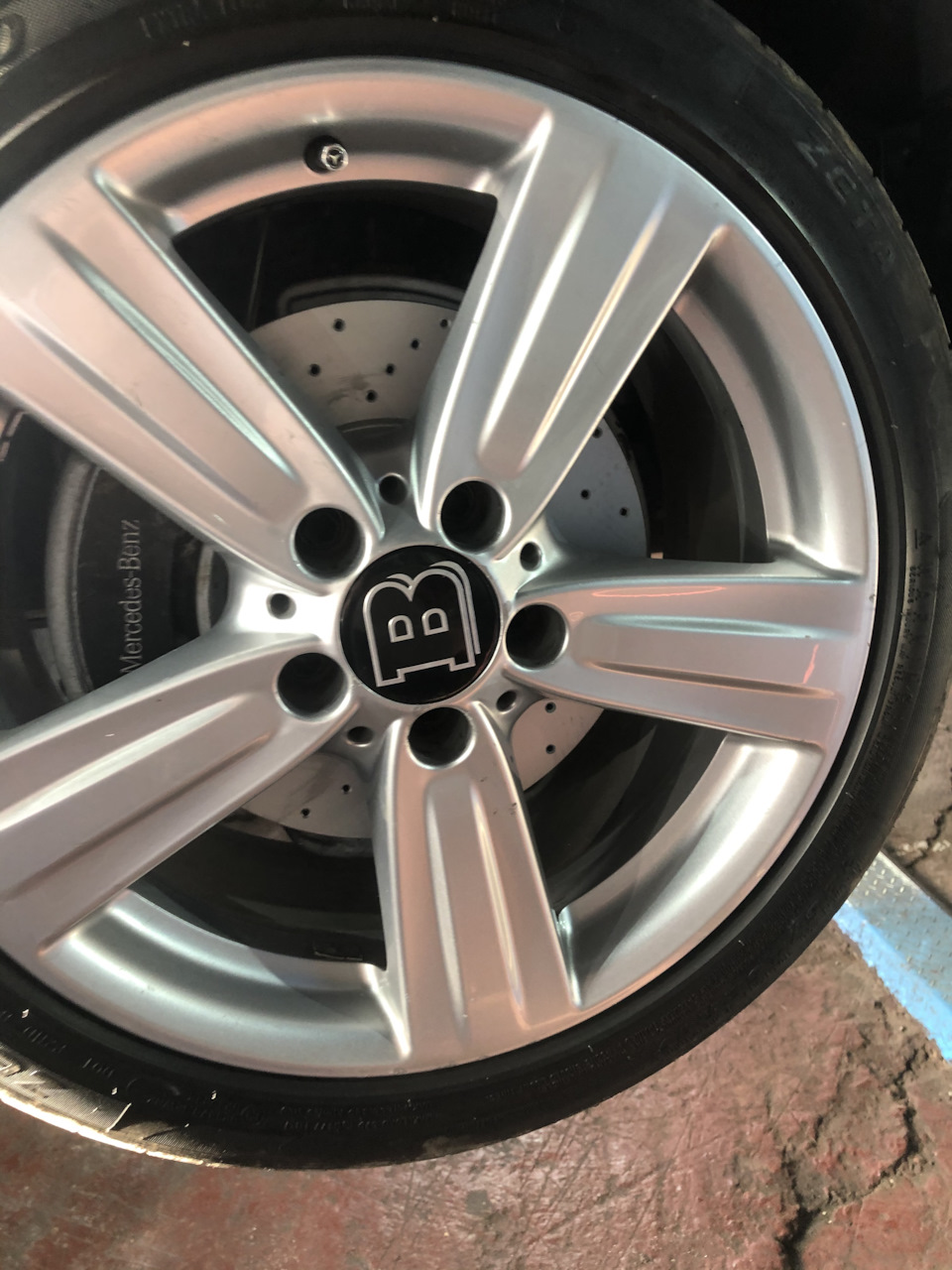 Тормозные диски на 295 — Mercedes-Benz B-Class (W246), 1,6 л, 2013 года ...