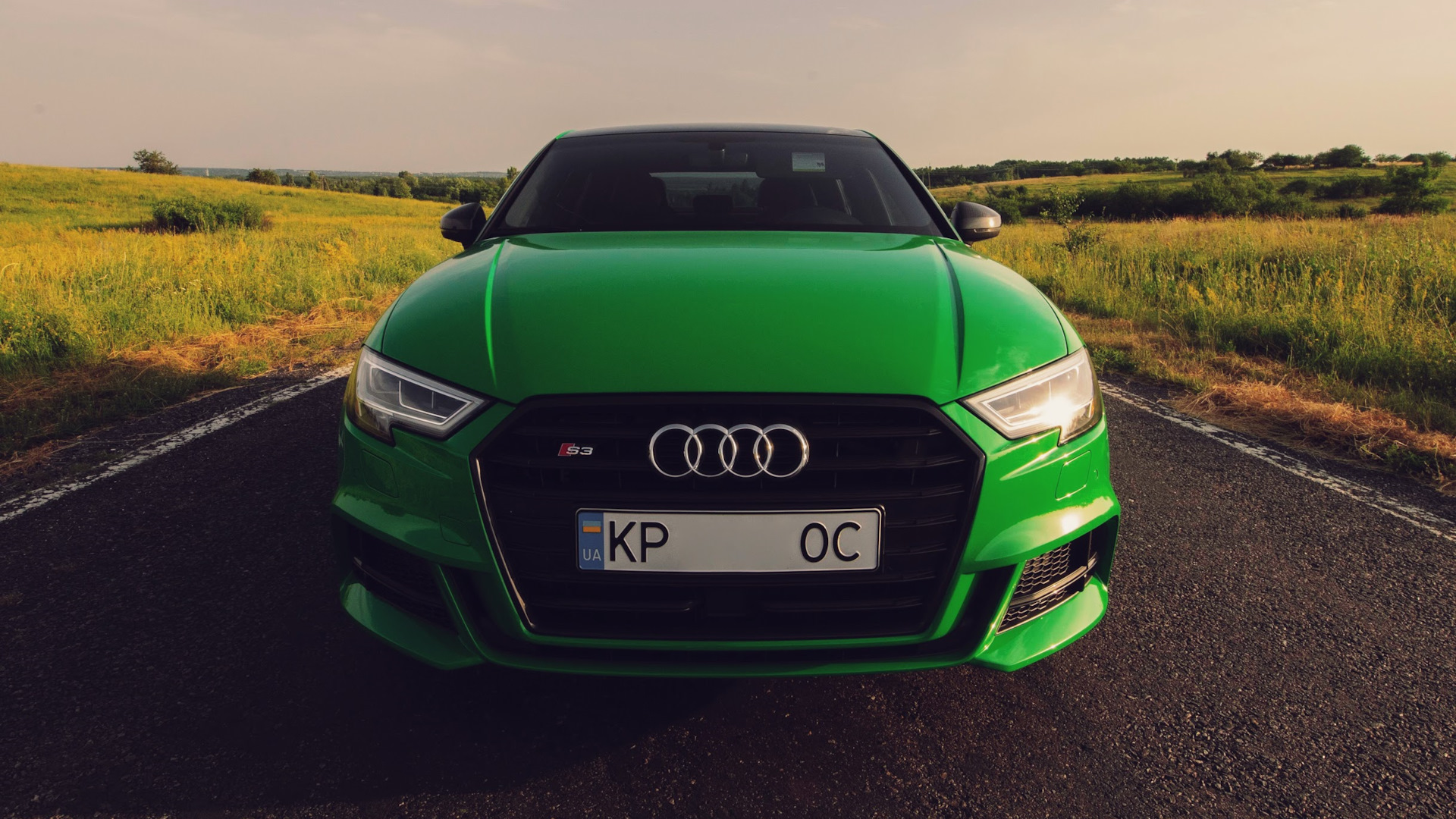 Audi S3 (8V) 2.0 бензиновый 2017 | exclusive green на DRIVE2