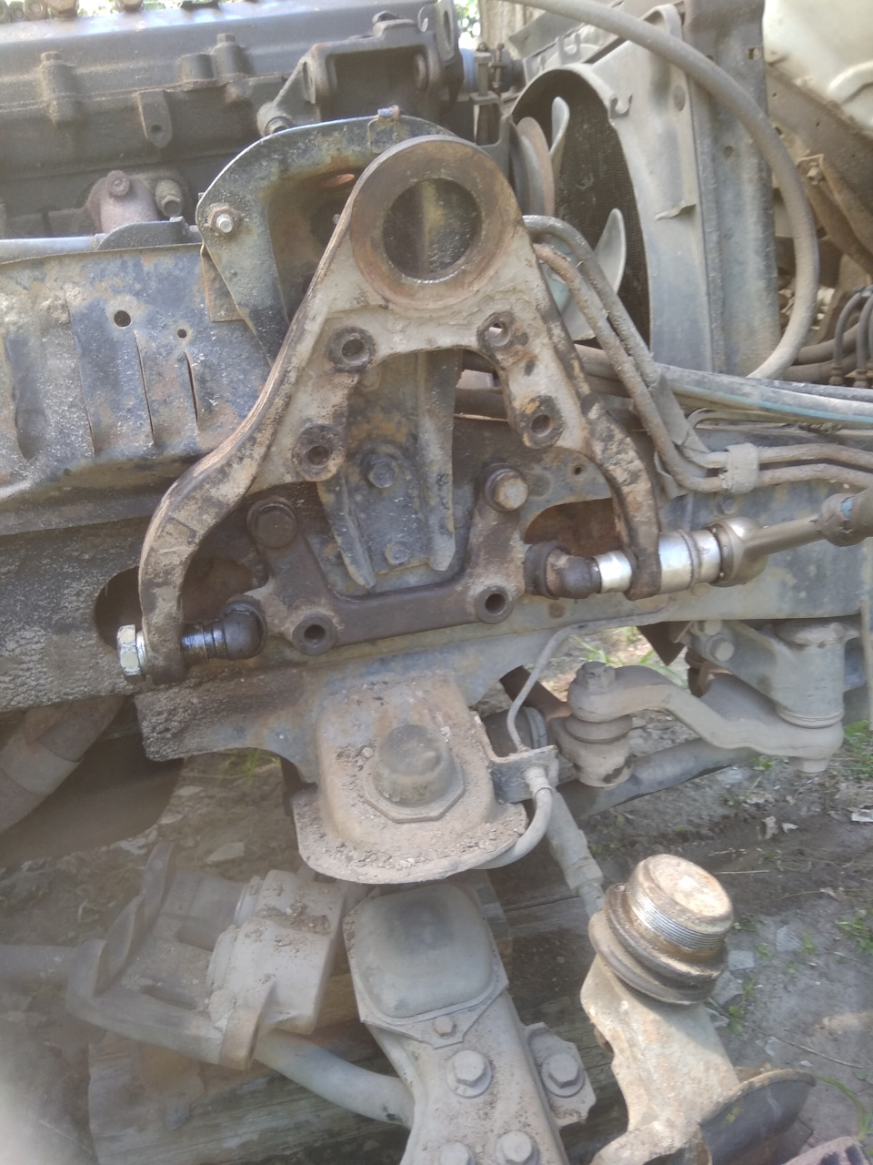 Замена резьбовых втулок. — Isuzu Elf, 4,3 л, 1994 года | своими руками ...