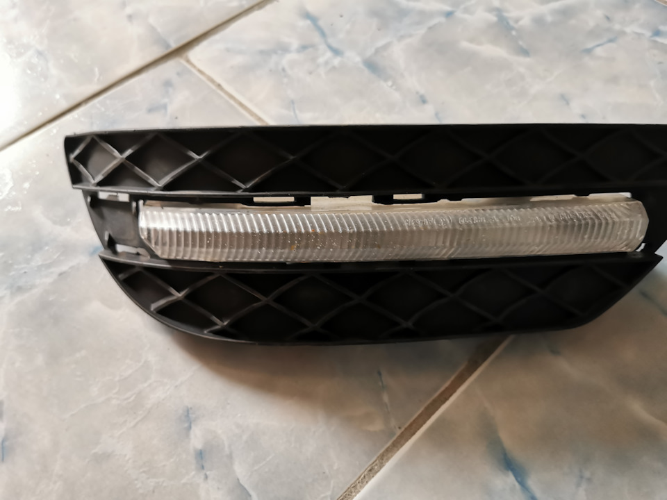 A2048803224 Заглушка противотуманной фары бампера Mercedes | Запчасти ...