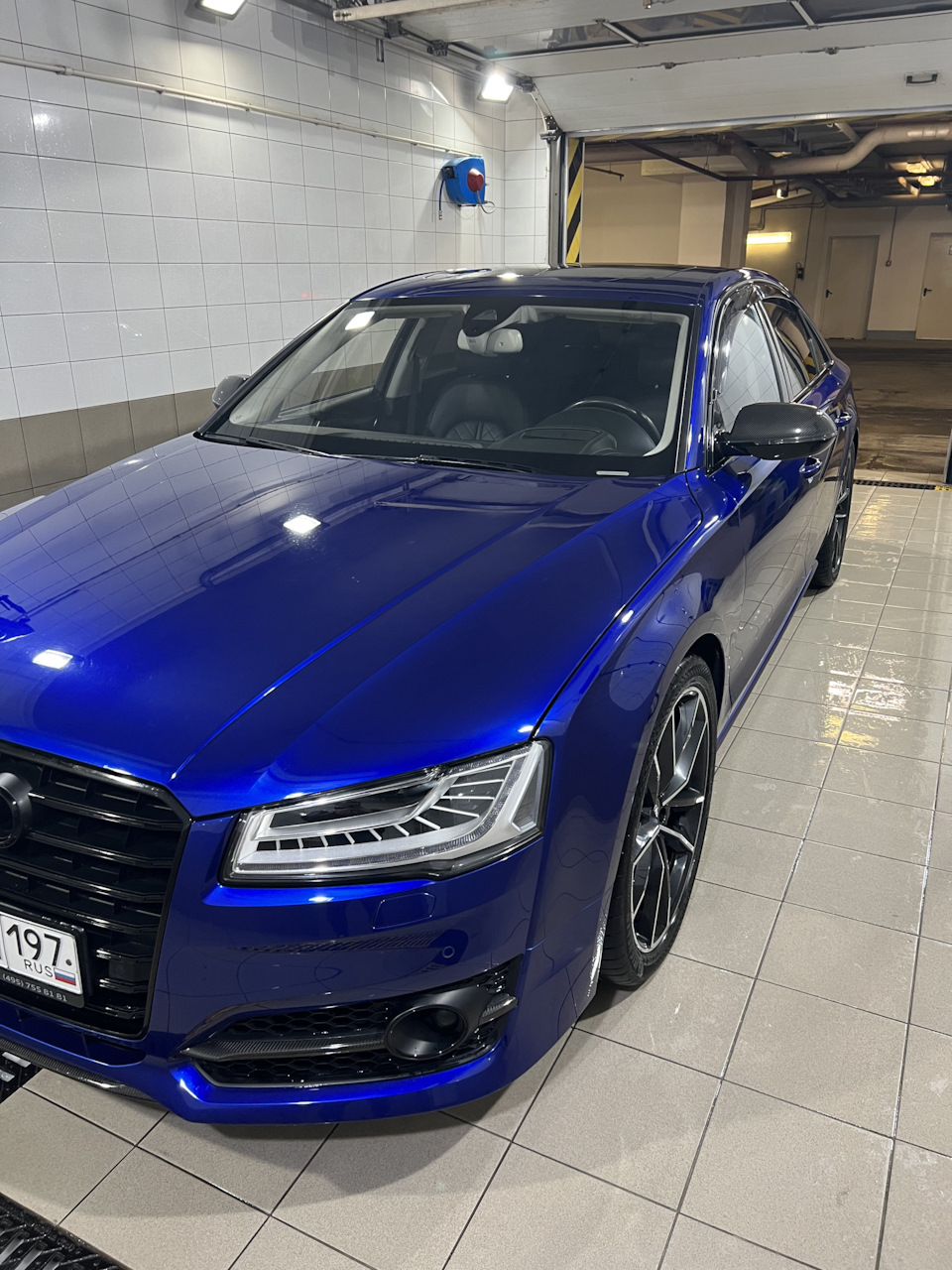 Паркинг — Audi S8 (D4), 4 л, 2016 года | наблюдение | DRIVE2