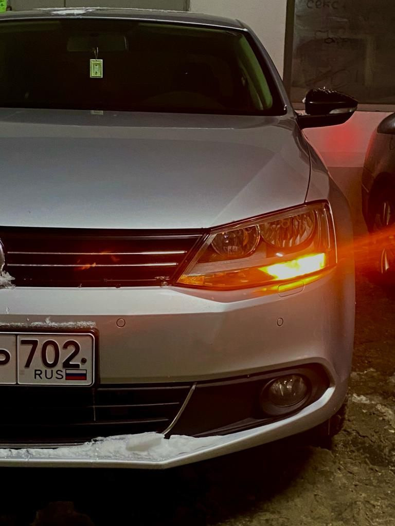 Оранжевые ДХО, небольшое ТО — Volkswagen Jetta VI, 1,4 л, 2013 года ...