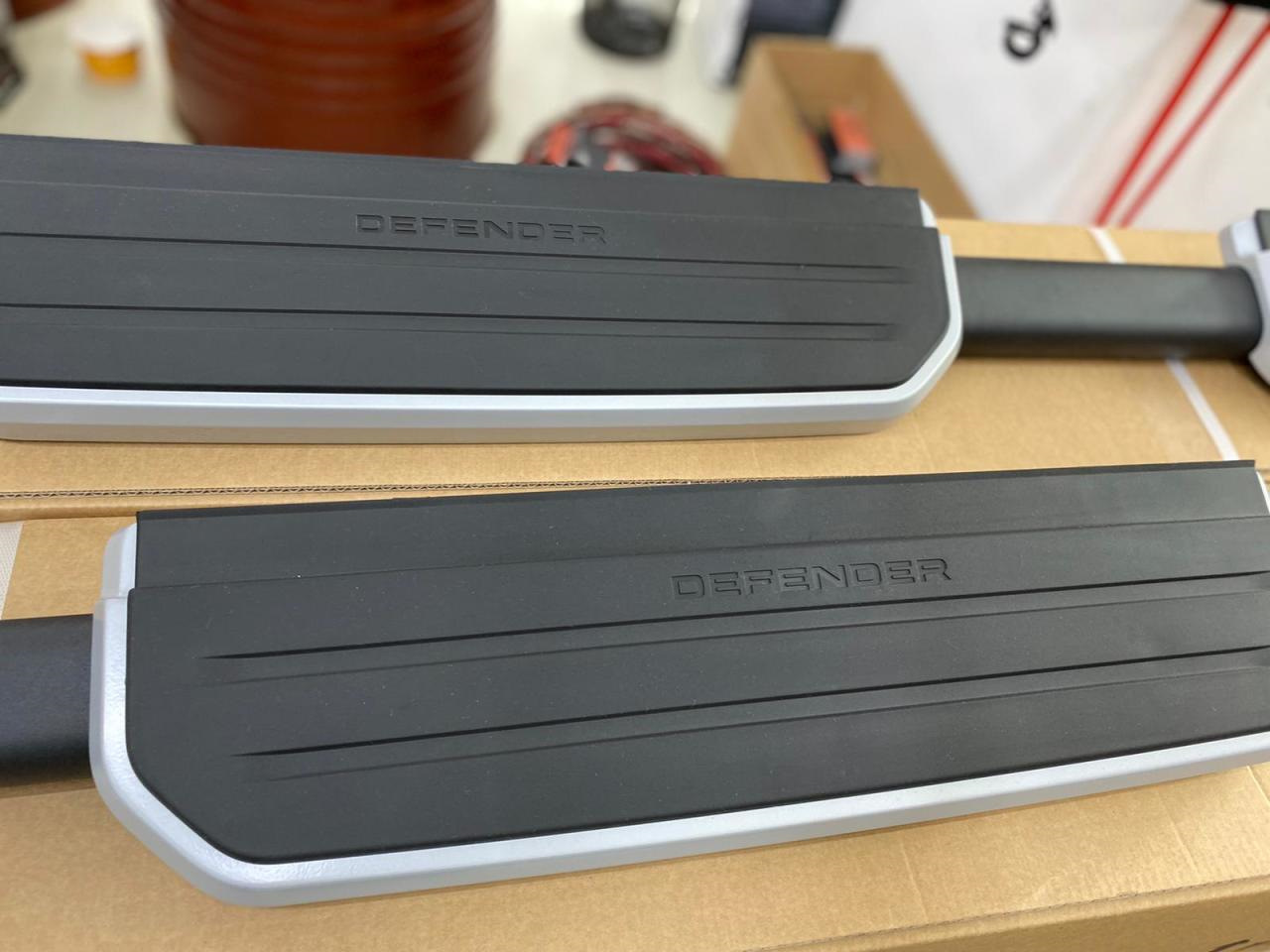 Фиксированные боковые подножки 110 | Defender 2020 — VPLEP0392 — United ...