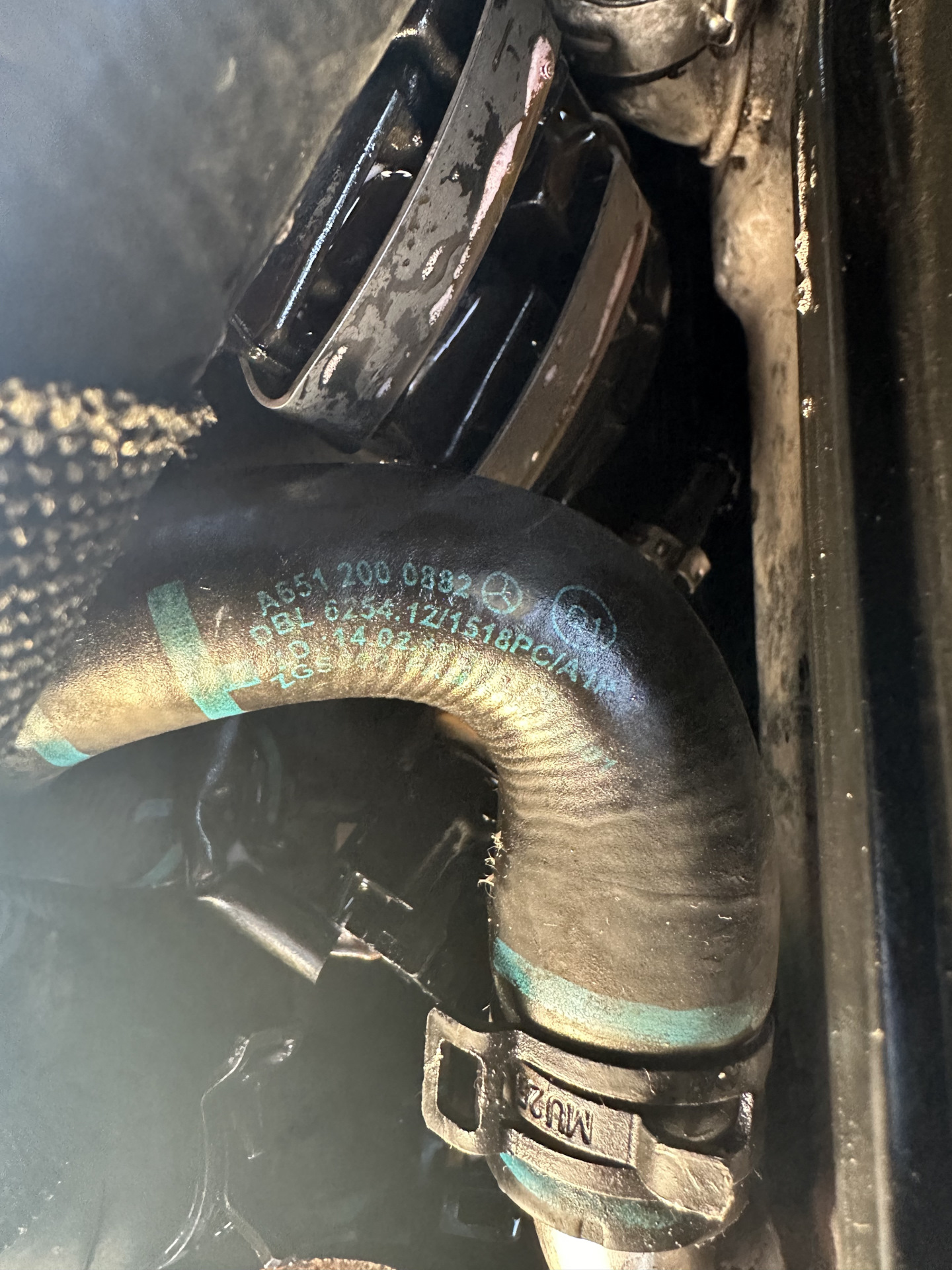 Замена патрубка охлаждения А6512000882 — Mercedes-Benz GLK-Class (X204 ...