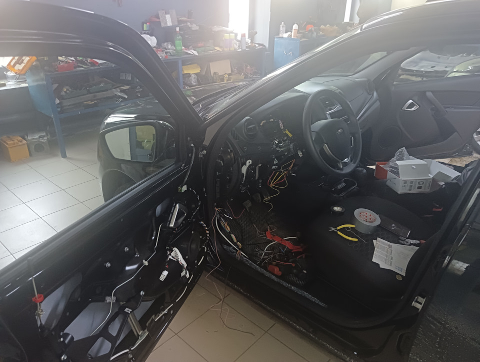 Установка сигнализации🚨 — Lada Гранта (2G) FL, 1,6 л, 2023 года | визит ...