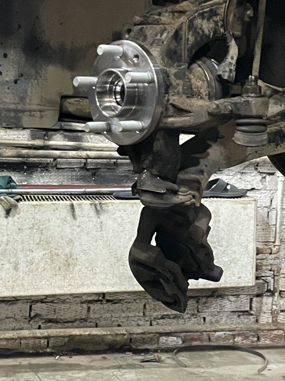 Замена ступицы — Ford S-Max (1G), 2,3 л, 2011 года | визит на сервис ...