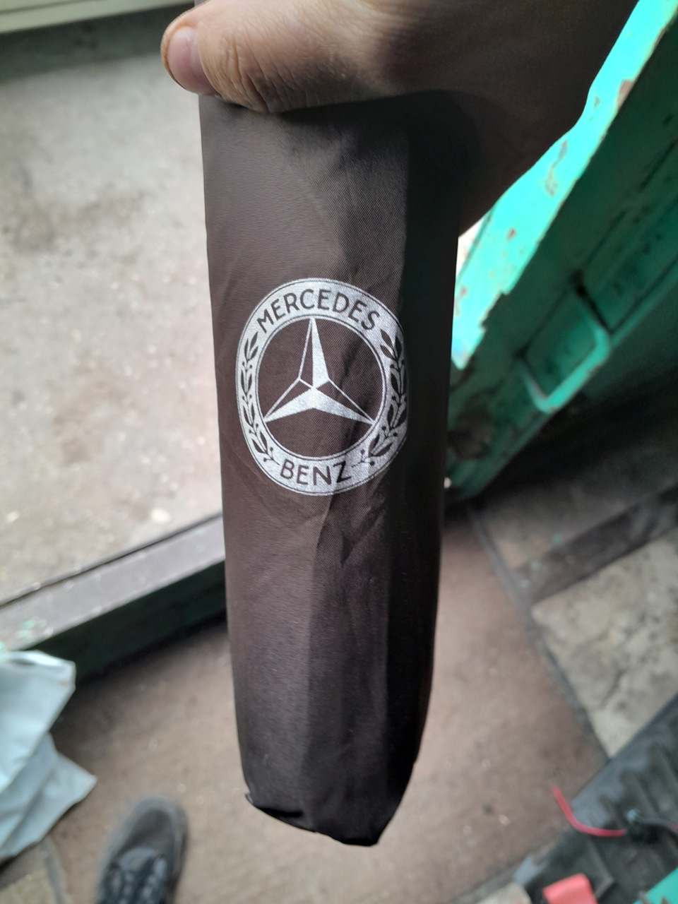 Зонт трость Mercedes 300SL — Renault Sandero 1G, 1,6 л, 2012 года ...