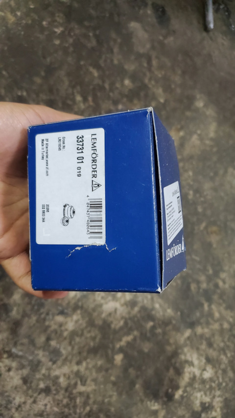 3373101 Сайлентблок рычага подвески LEMFORDER | Запчасти на DRIVE2