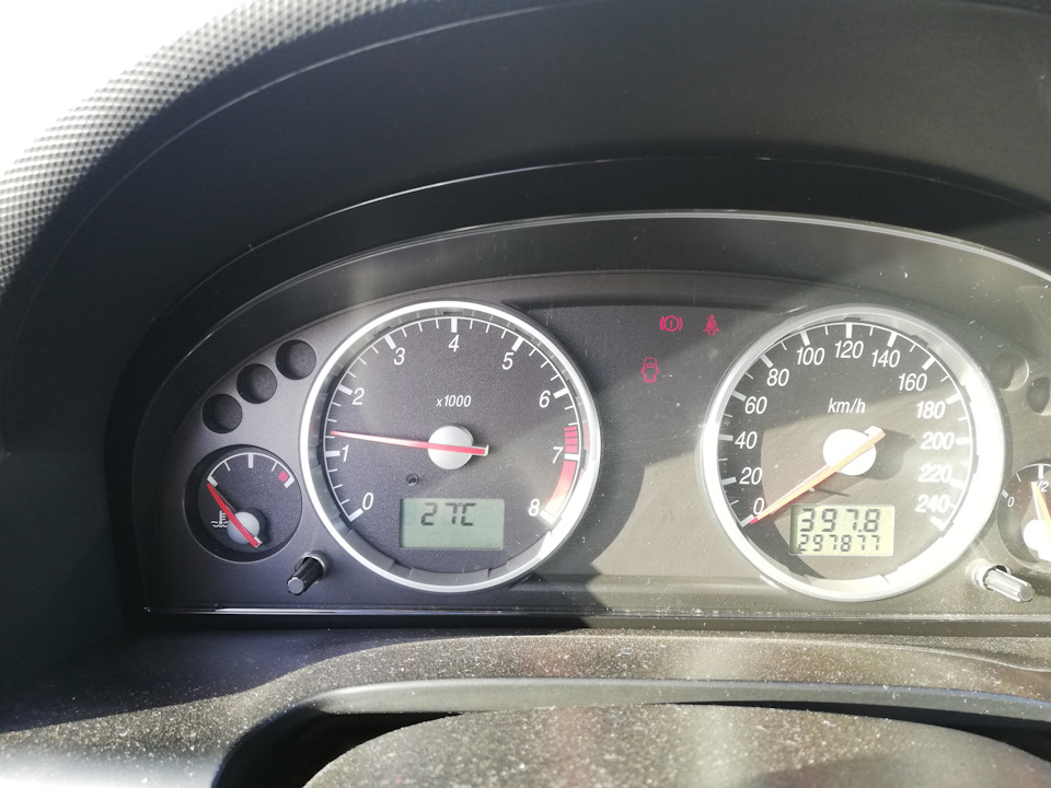 Заглушки для капота — KIA Sportage (4G), 2 л, 2019 года | просто так ...