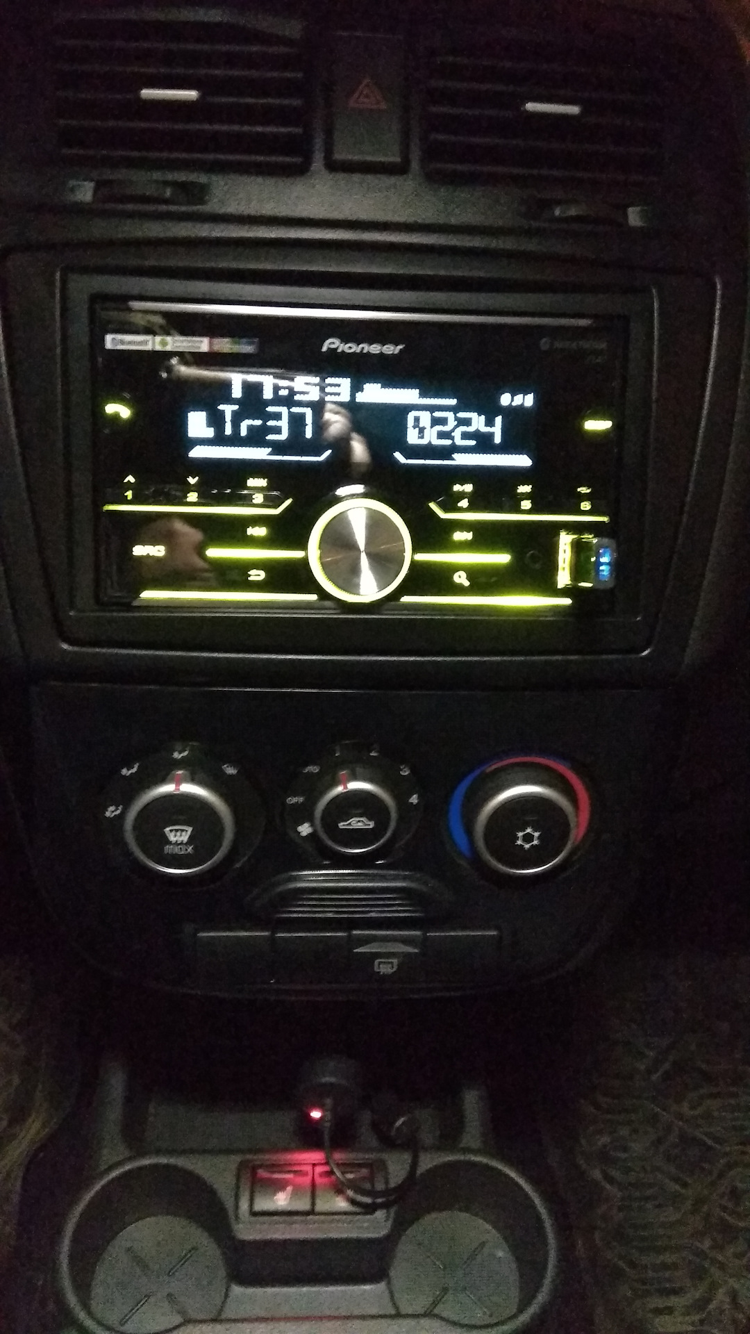 Магнитола PIONEER mvh 610 bt в калину кросс. — Lada Kalina Cross, 1,6 л ...