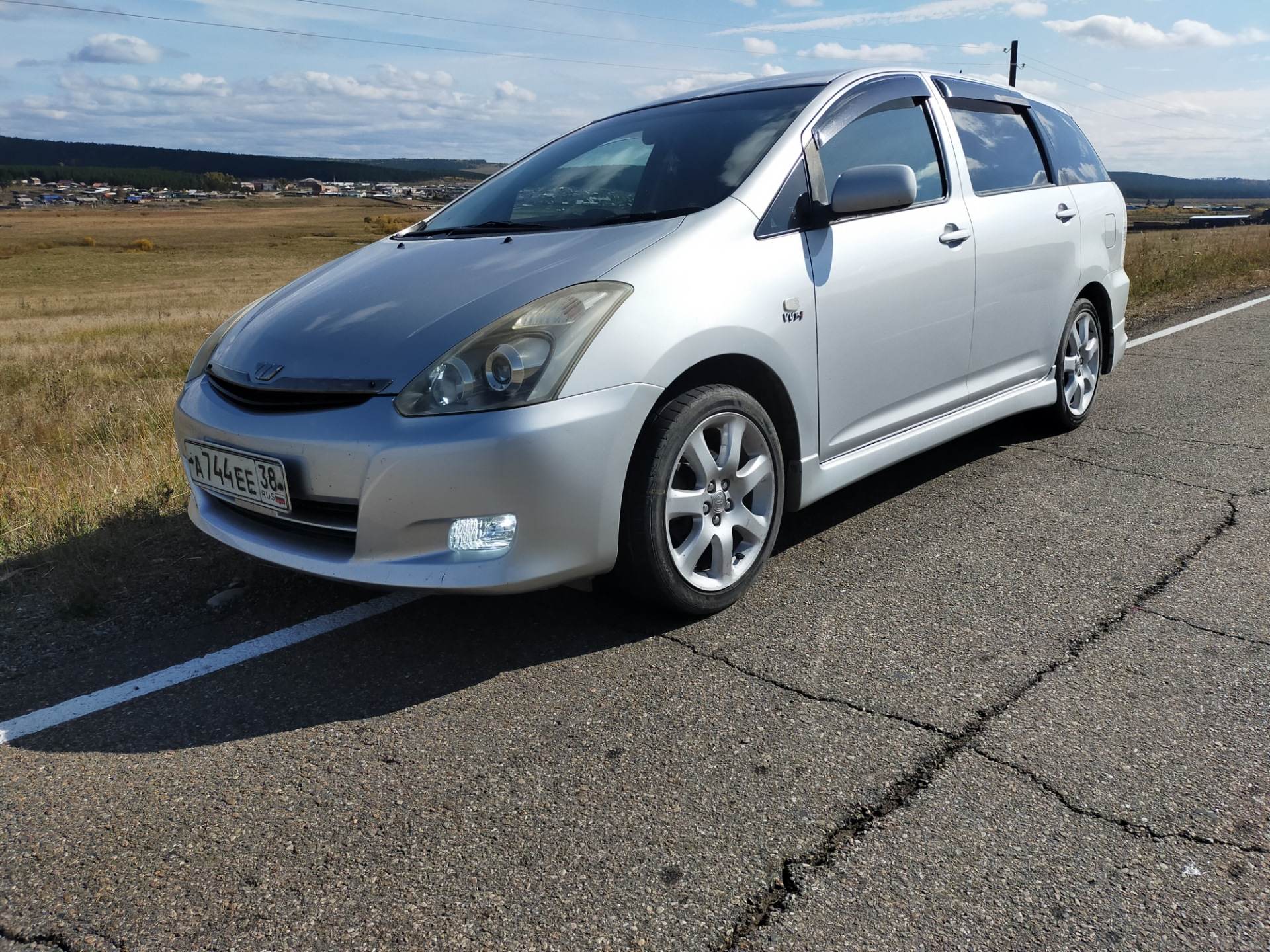 Виш который подстраиваю для себя — Toyota Wish (AE10), 1,8 л, 2004 года ...