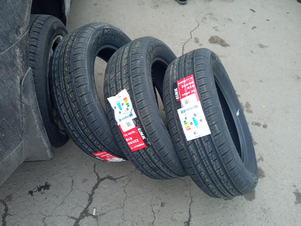 Илинк 225/60/18 — Mitsubishi Outlander XL, 2 л, 2010 года | шины | DRIVE2