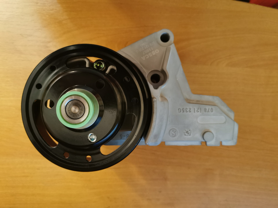 Замена кронштейна вискомуфты. Audi a6 c4 ACK — Audi A6 (C4), 2,8 л ...