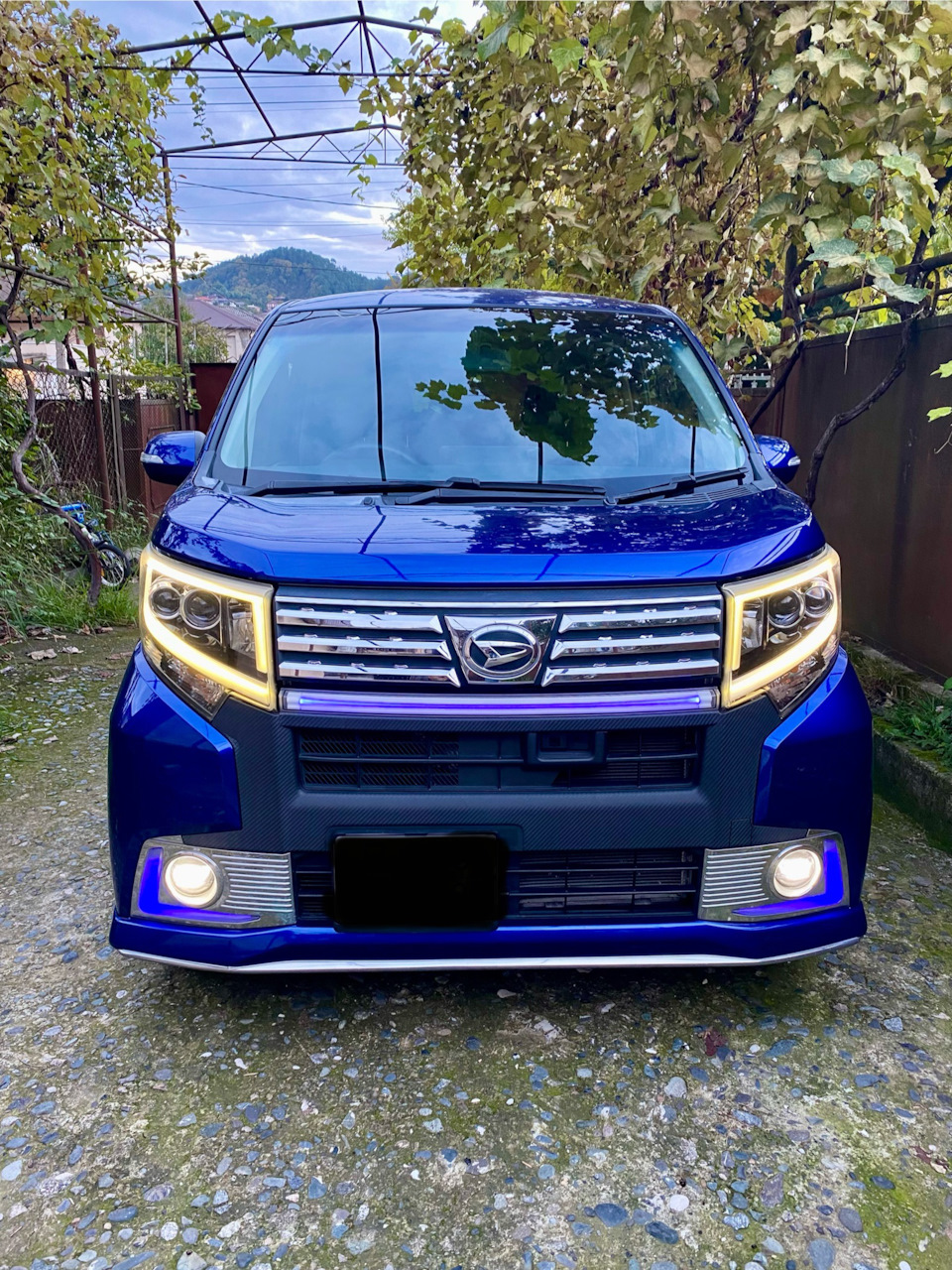 Происходит с автомобилем — Daihatsu Move (LA150/LA160), 0,6 л, 2024 ...