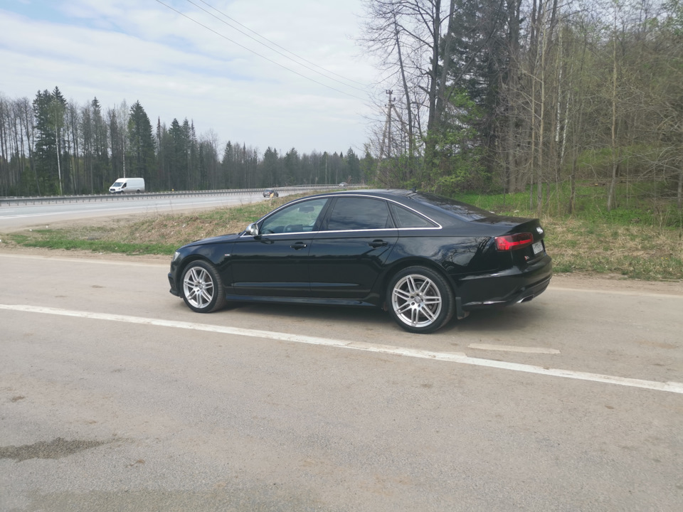 Замена фильтров — Audi A6 (C7), 1,8 л, 2016 года | расходники | DRIVE2
