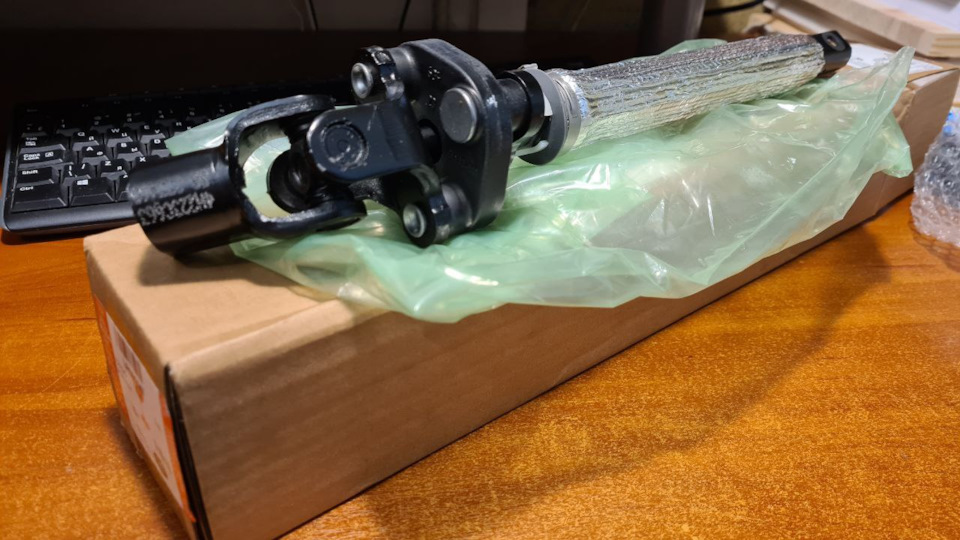 LR071147 Steering Column Shaft — Land Rover Discovery IV, 3 л, 2010 ...