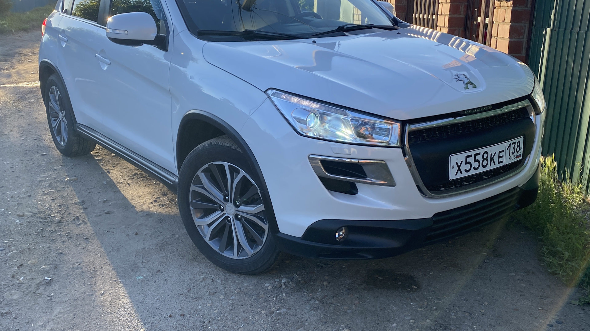 Peugeot 4008 (1G) 2.0 бензиновый 2012 | на DRIVE2