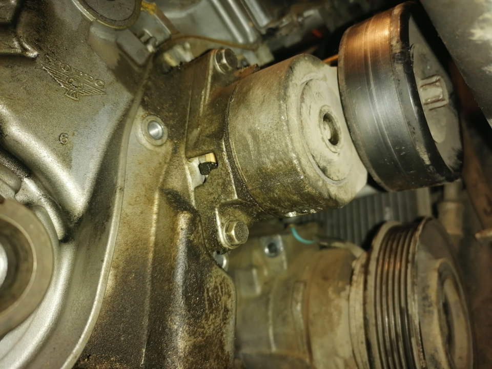 Подскажите, владельцы Одиссей ra8/9 — Honda Odyssey (2G), 3 л, 2001 ...