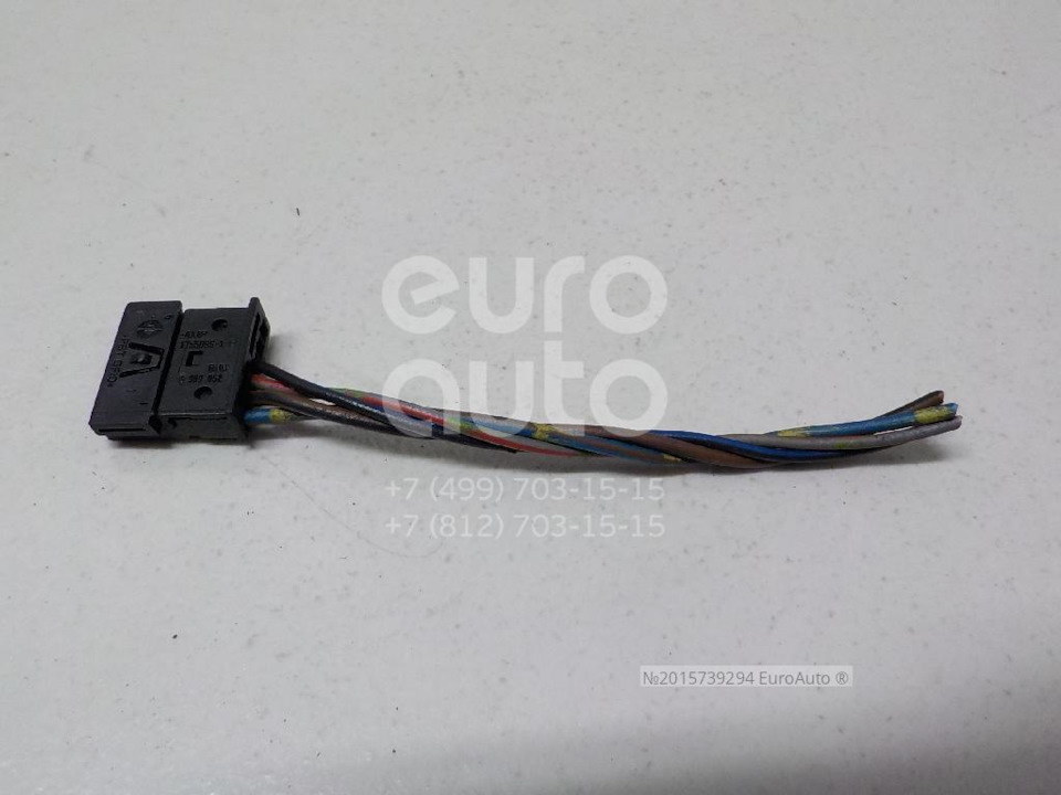 61136909058 Корпус гнезда BMW | Запчасти на DRIVE2