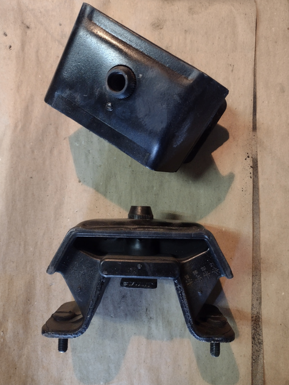 2072009A00 Подушка двигателя SSANG YONG | Запчасти на DRIVE2