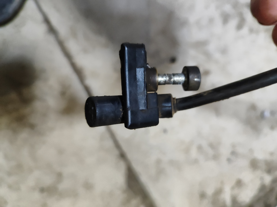 Какой датчик дкпв поставить? — Volkswagen Golf Mk4, 1,4 л, 2001 года ...
