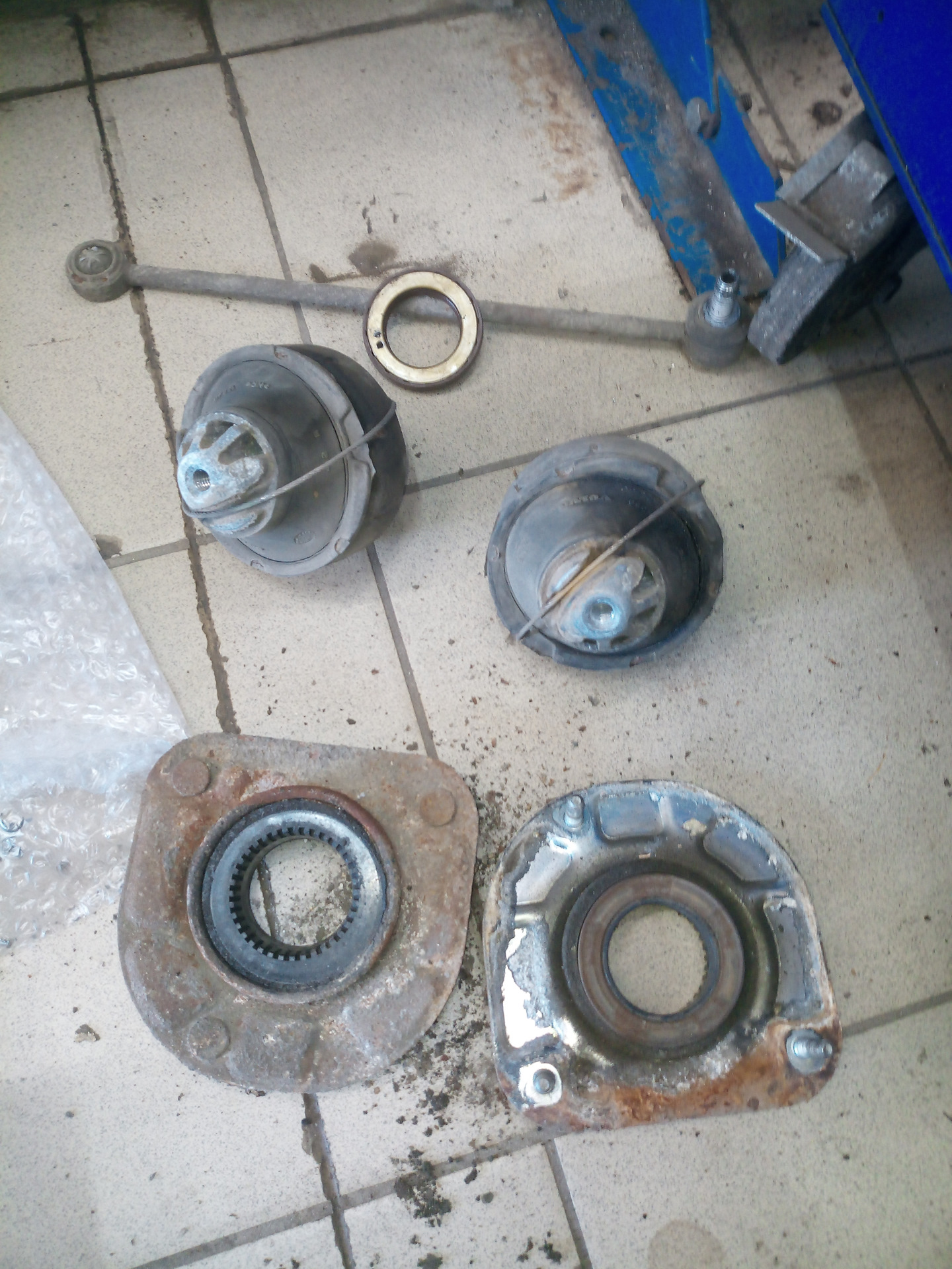 Обновление передней подвески — Volvo S60 (1G), 2,4 л, 2007 года | визит ...