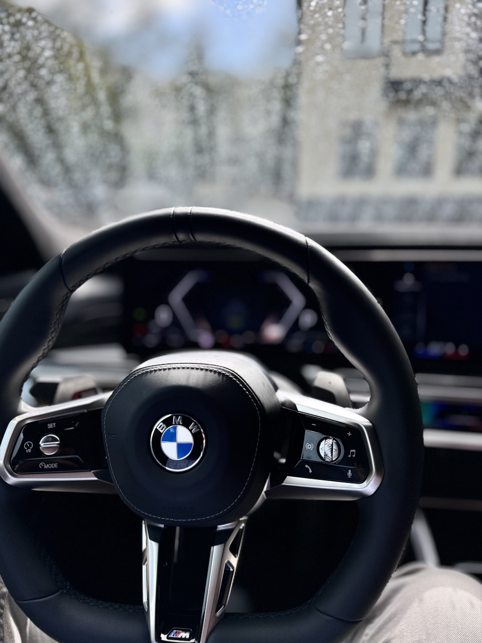 Дерганья на хх, троит. — BMW 7 series (G70), 3 л, 2022 года | визит на сервис | DRIVE2