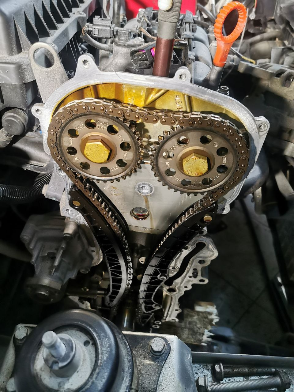 Замена цепи на 360 000 км — Volkswagen Polo Sedan, 1,6 л, 2011 года ...