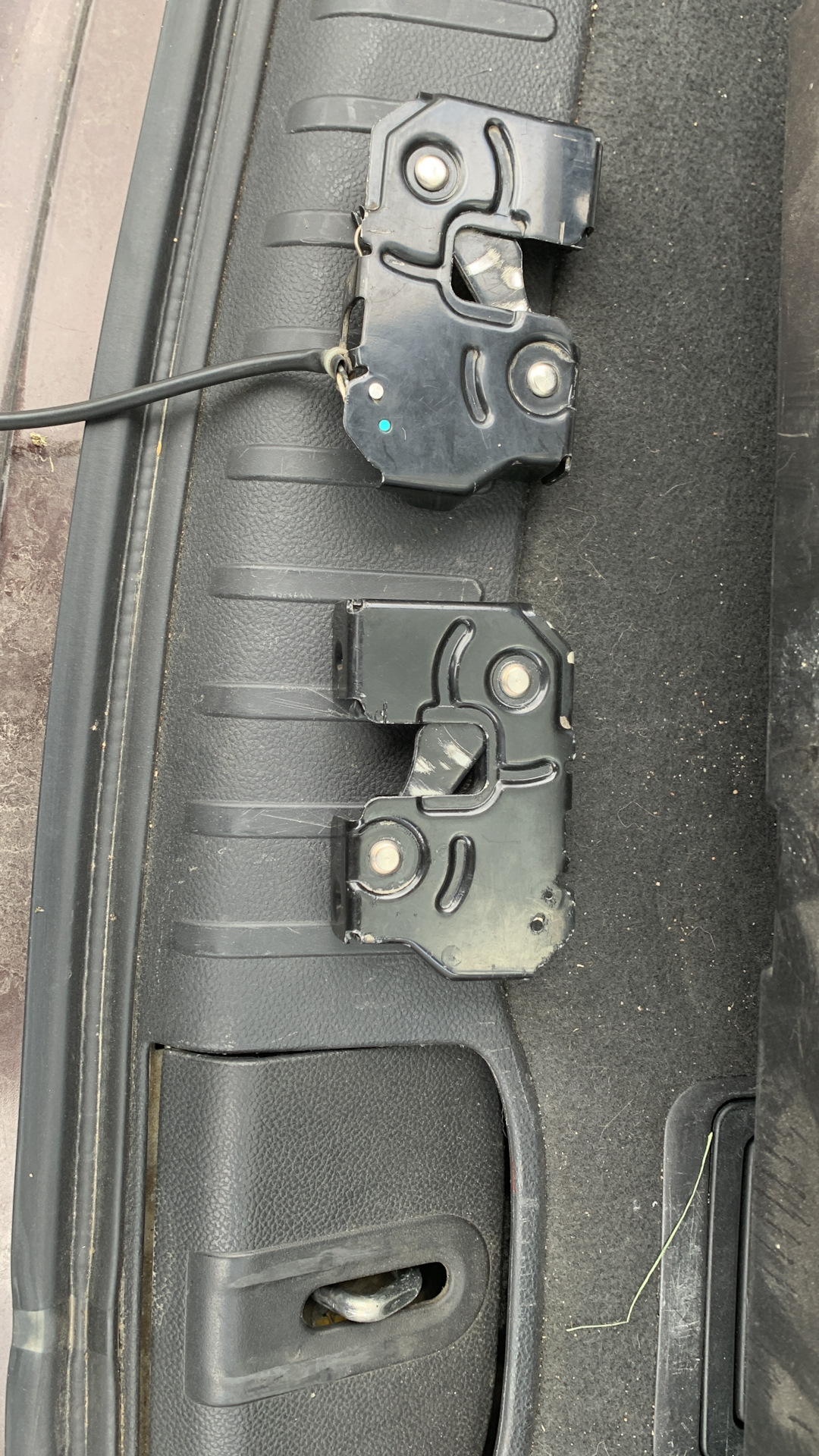 Ремонт замков капота — Infiniti EX, 3,5 л, 2009 года | своими руками ...