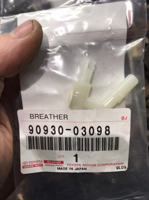 9093003098 PLUG, BREATHER TOYOTA LEXUS | Запчасти на DRIVE2