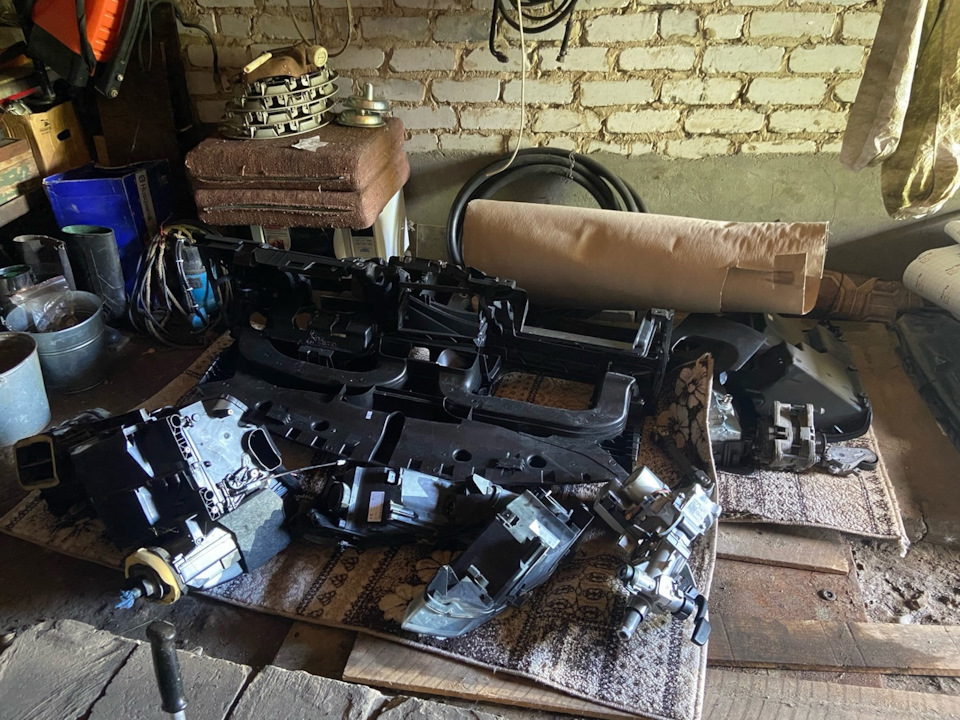 Установка кондиционера в базу поло седан (как штатный) — Volkswagen ...