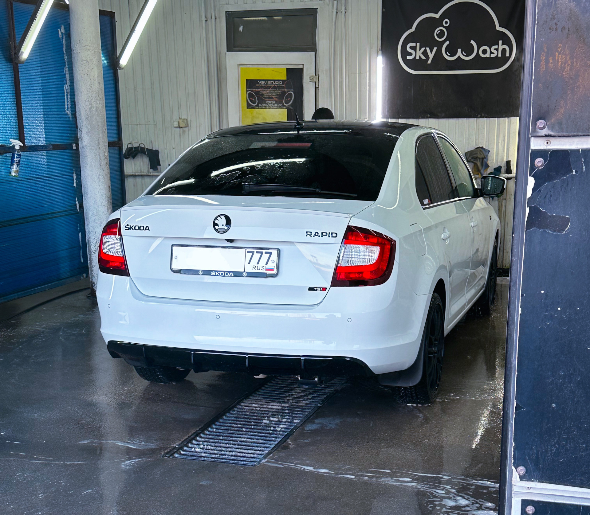 Диффузор заднего бампера — Skoda Rapid (1G), 1,4 л, 2016 года ...