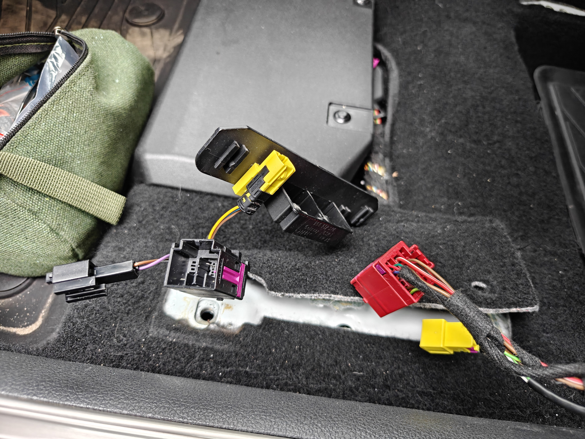 Установка кожаного салона Vienna от Golf 7R — Volkswagen Golf Mk7, 1,4 ...