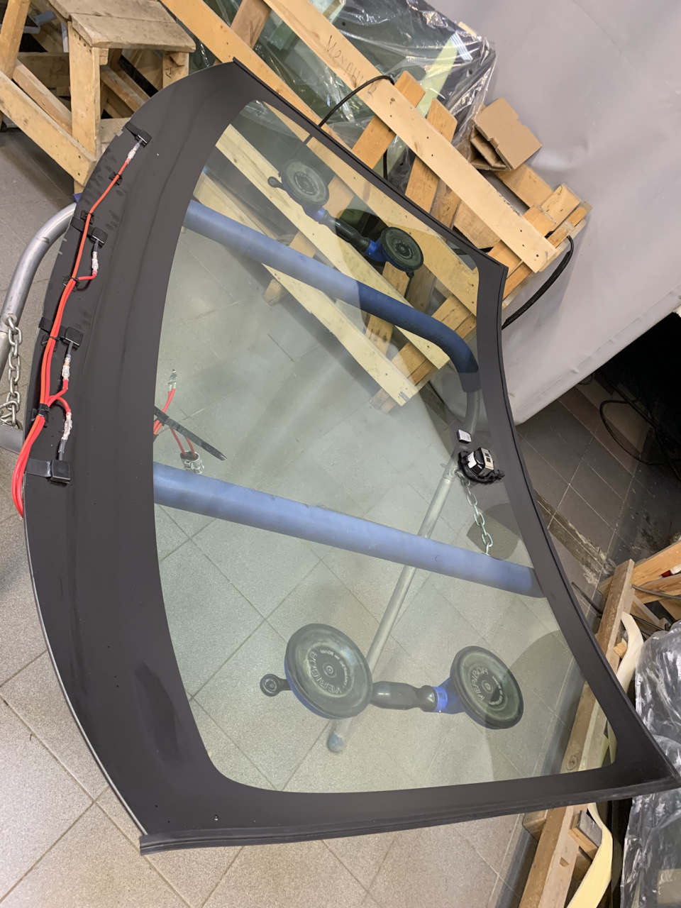 Лобовое стекло фирмы «FUYAO GLASS» — Mitsubishi Outlander (3G), 2 л ...