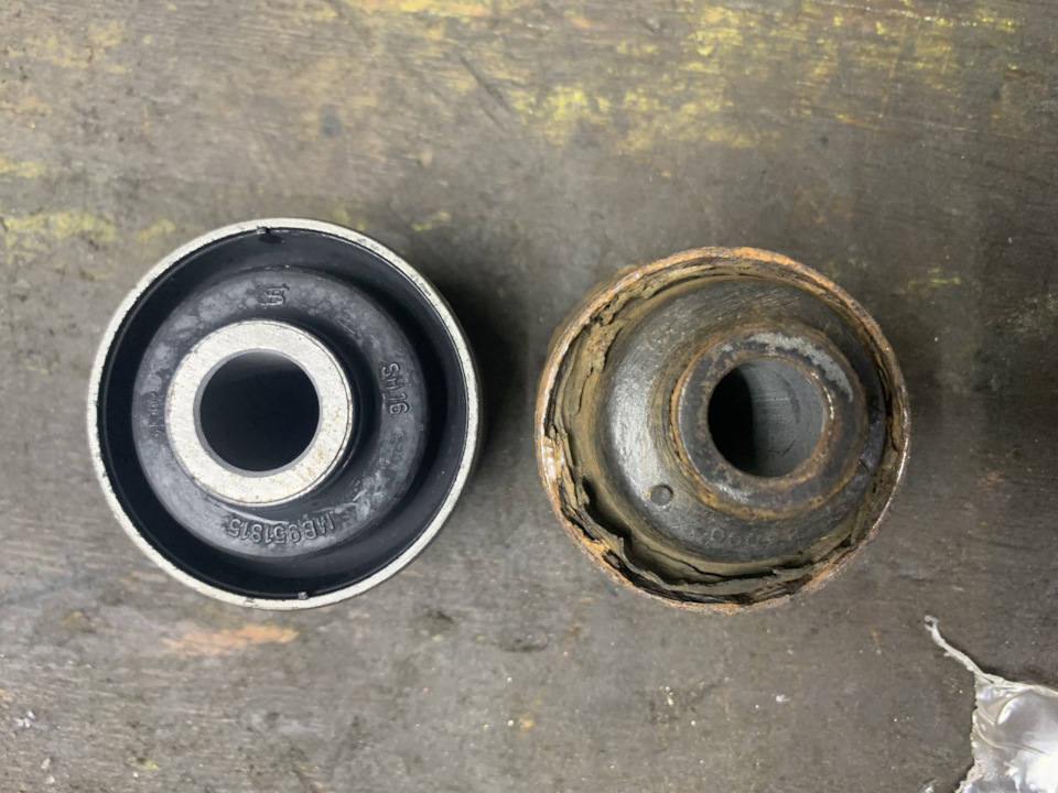 Замена сайлентблоков задних рычагов — Hyundai H-1 (1G), 2,5 л, 1999 ...