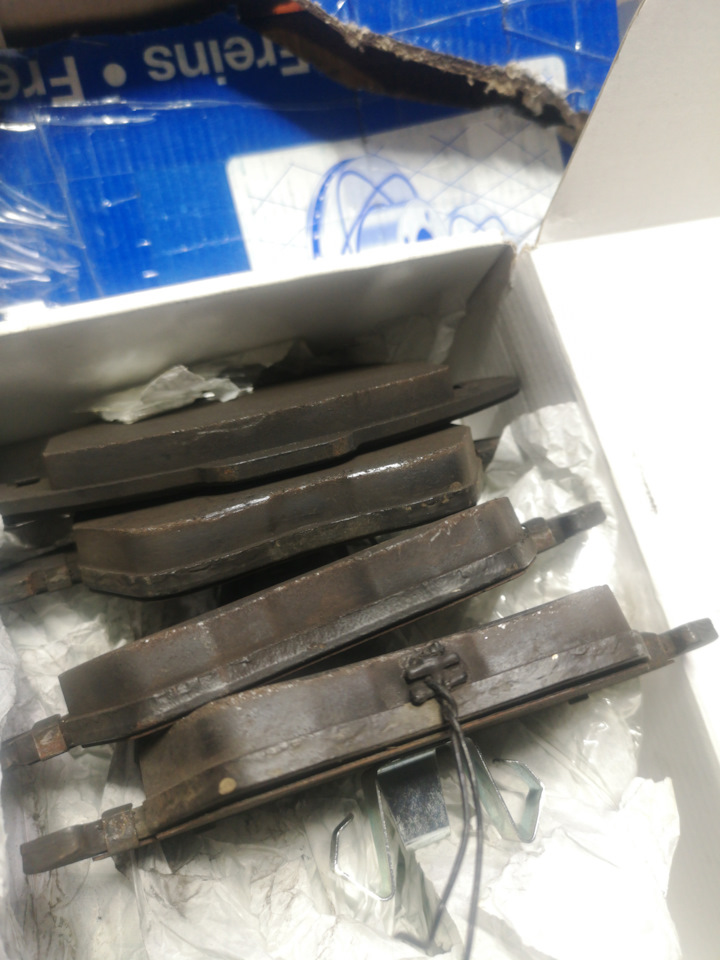 GDB1550 Комплект тормозных колодок, дисковый тормоз для SEAT, AUDI, VW ...