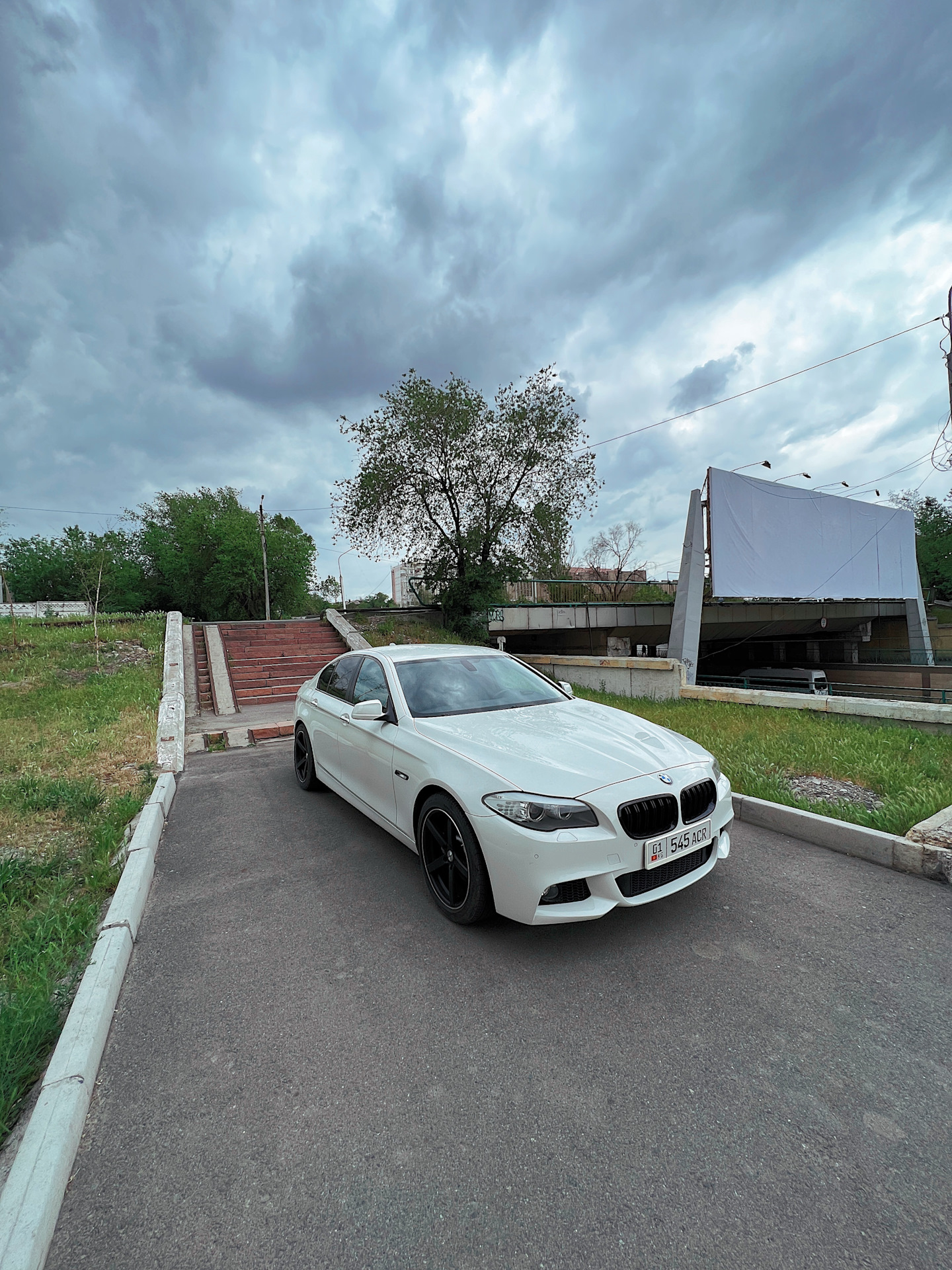 Радиатор, патрубки, прокладки и прочее — BMW 5 series (F10), 2,5 л, 2011 года | плановое ТО | DRIVE2