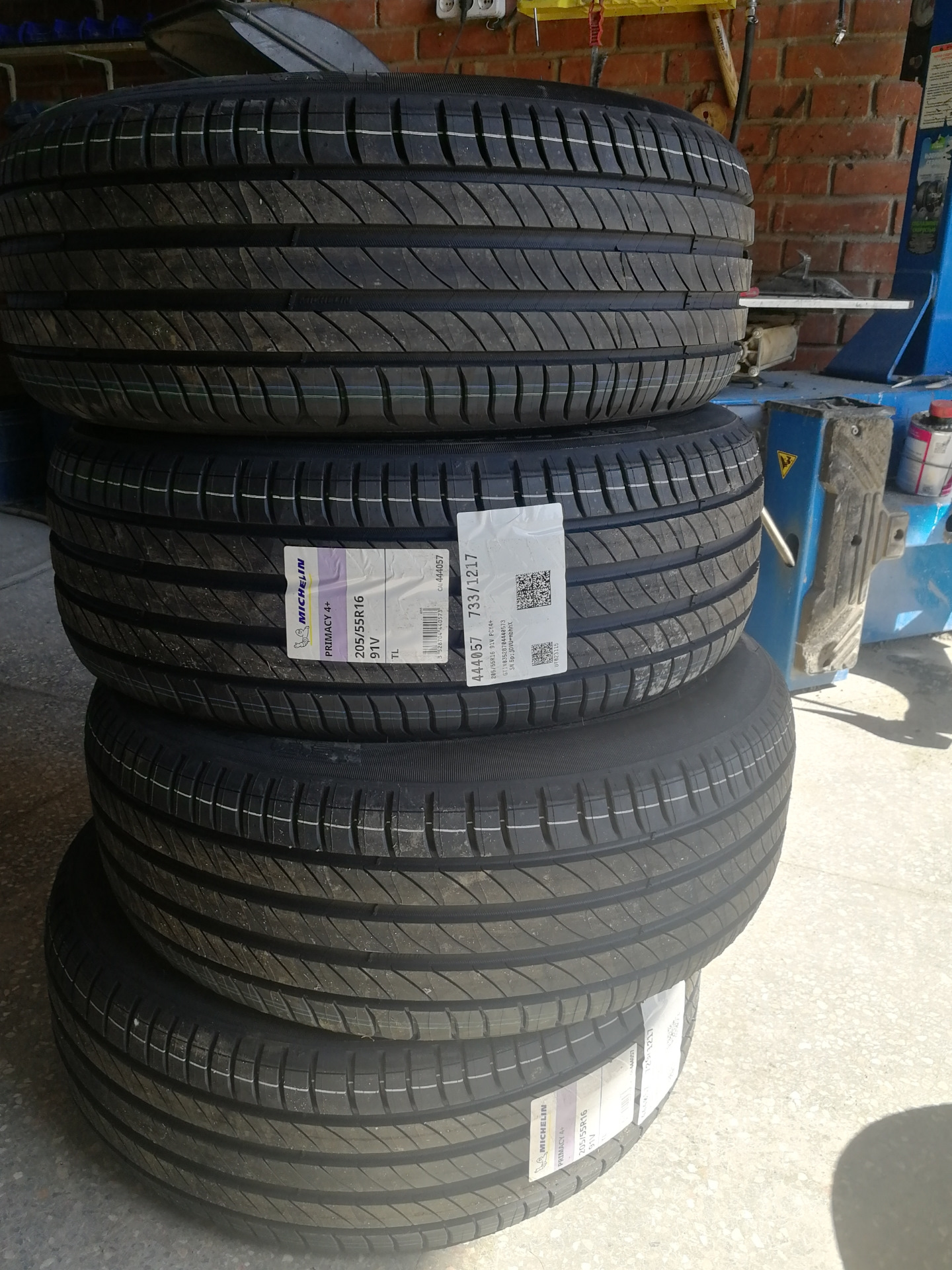 Покупка резины — Toyota Caldina (241), 1,8 л, 2006 года | шины | DRIVE2