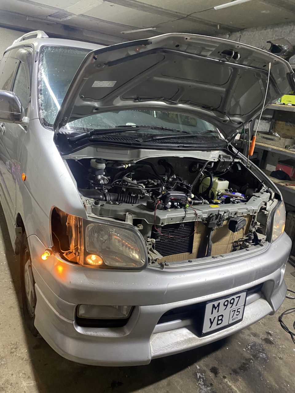 Американки — Toyota Town Ace Noah, 2 л, 2000 года | стайлинг | DRIVE2