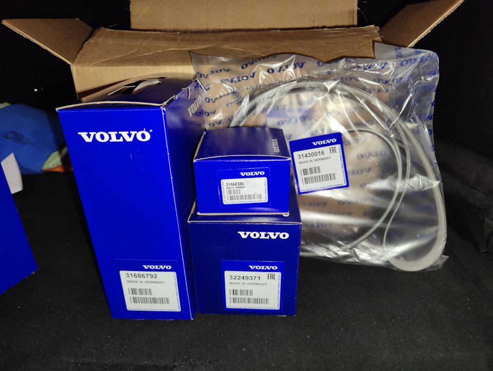 31460386 Паразитный/ведущий ролик, поликлиновой ремень Volvo | Запчасти ...