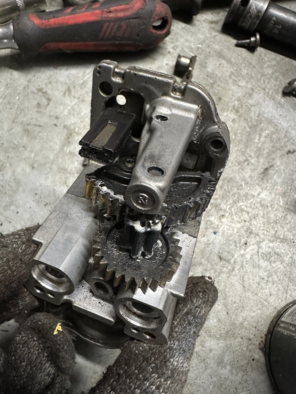 Ошибка EPC/ Обслуживание актуатора турбины 1.4tsi p334b00(16433 ...